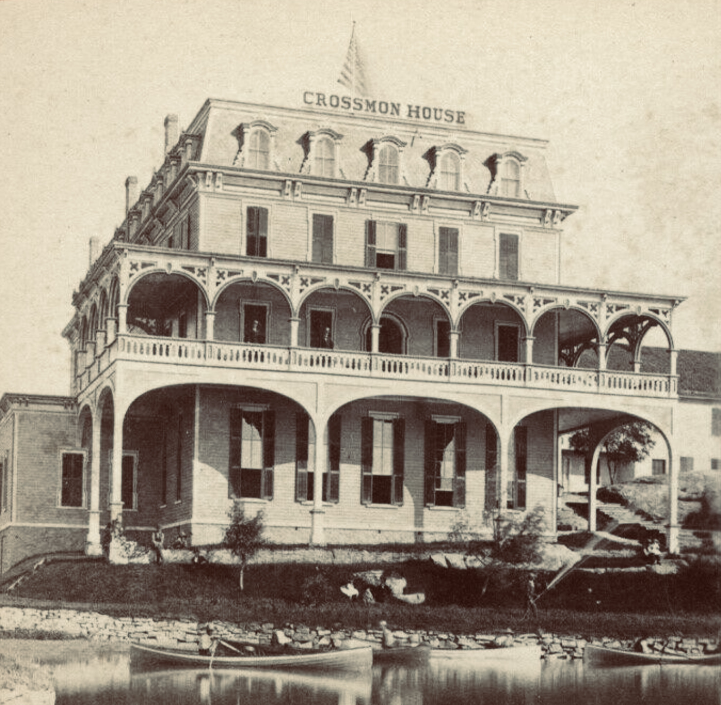 Crossmon House - Alexandria Bay - 1000 Islands - memoryln.net