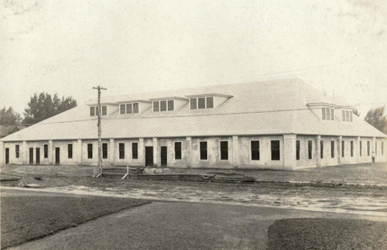 Baker's - Howard's - Shuler's Restaurant (c. 1944 - 2025) - memoryln.net