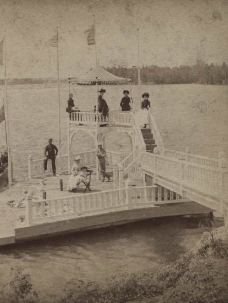 Nobby Island - 1000 Islands - memoryln.net