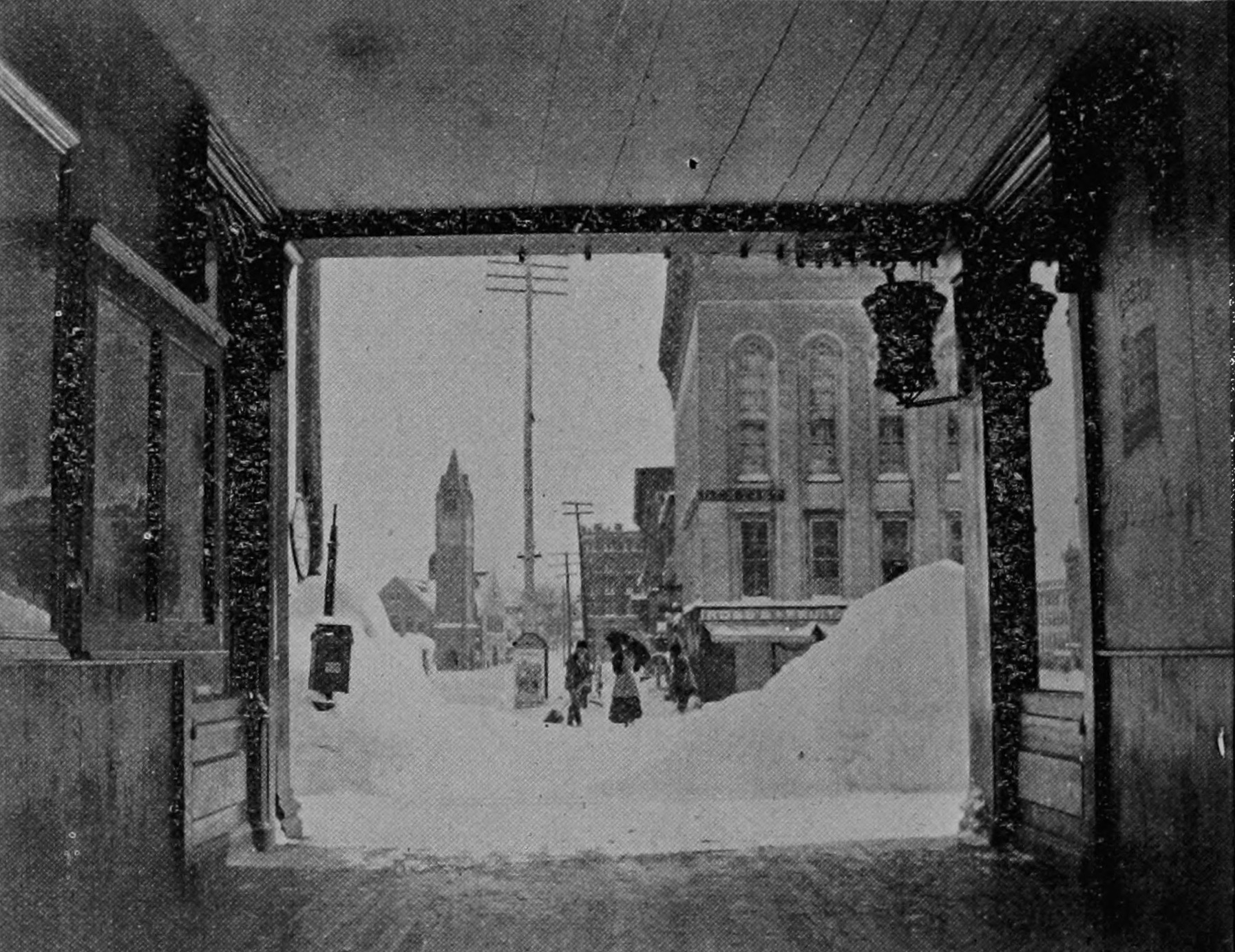 Paddock Arcade (1850 - Present) - memoryln.net