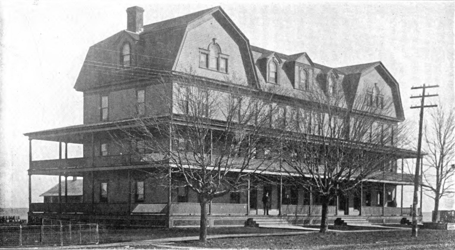 Wyckoff Villa - CarletonVilla - Carleton Island - 1000 Islands ...