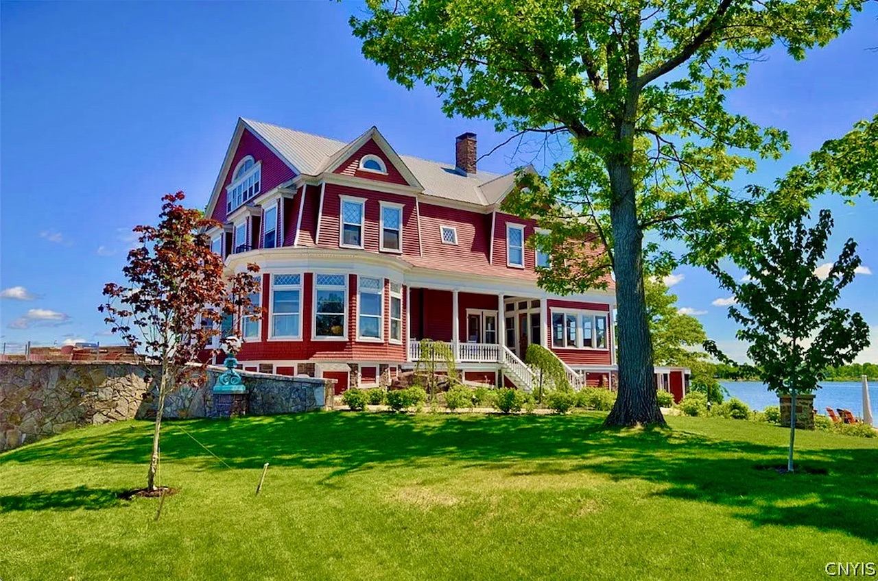 Indolence Island - Watch Island - 1000 Islands - memoryln.net